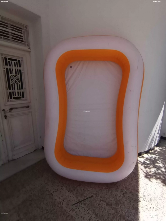 Piscine gonflable | afariat.com